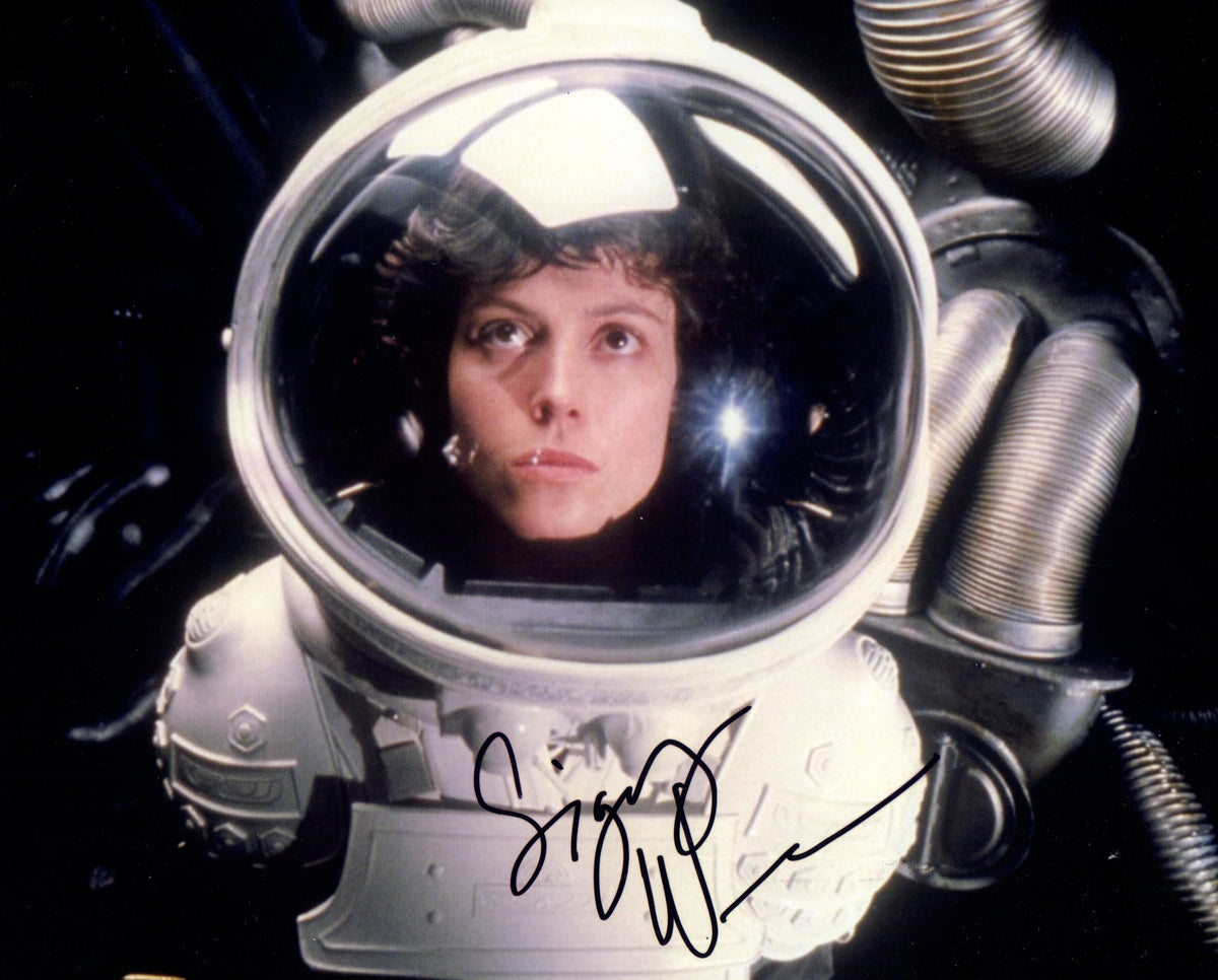 Sigourney Weaver as Ripley in Alien Signed 8x10 Photo – SWAU Auction