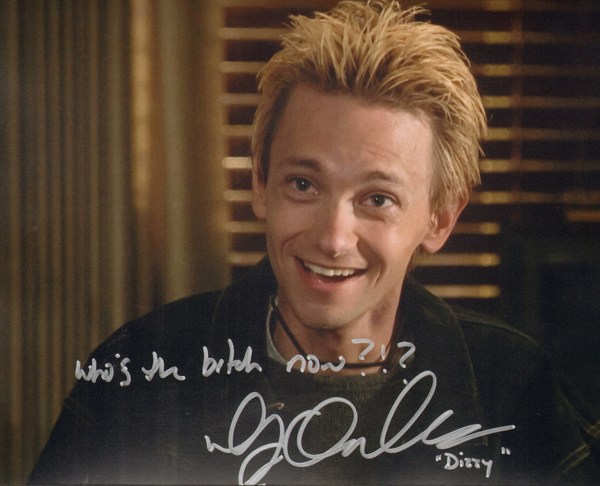 DJ Qualls as Dizzy in The New Guy Signed 8x10 Photo with Character Nam – SWAU Auction