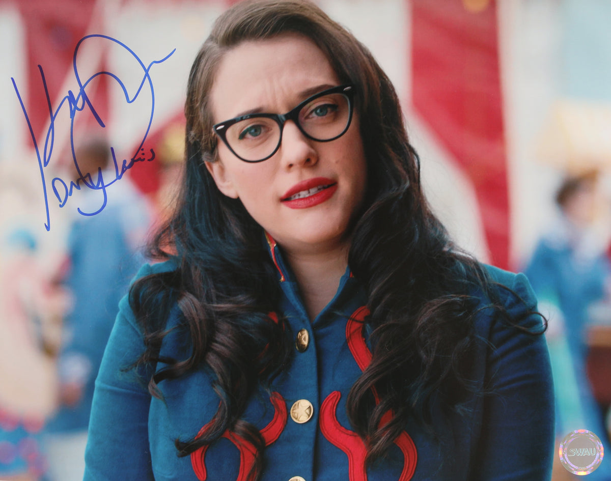 Kat Dennings as Darcy Lewis in WandaVision (SWAU) Signed 11x14 Photo w ...