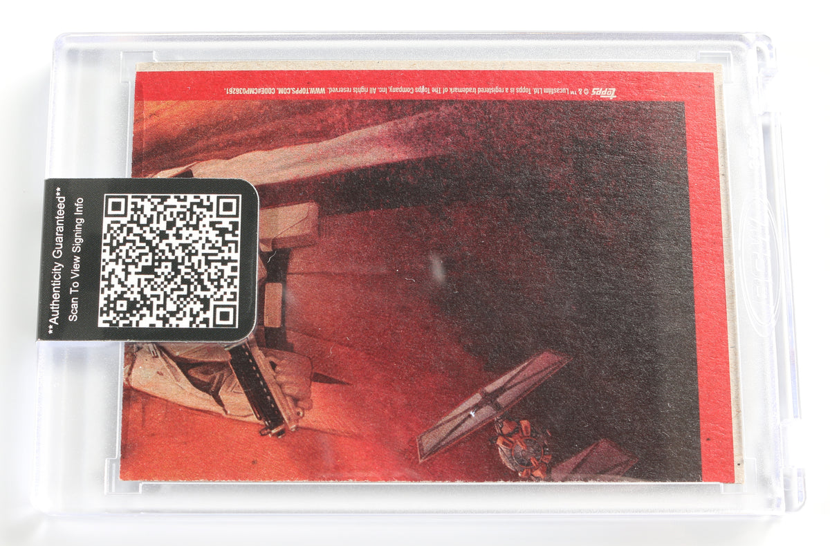 Oscar Isaac as Poe Dameron, Daisy Ridley as Rey, and Anthony Daniels a ...