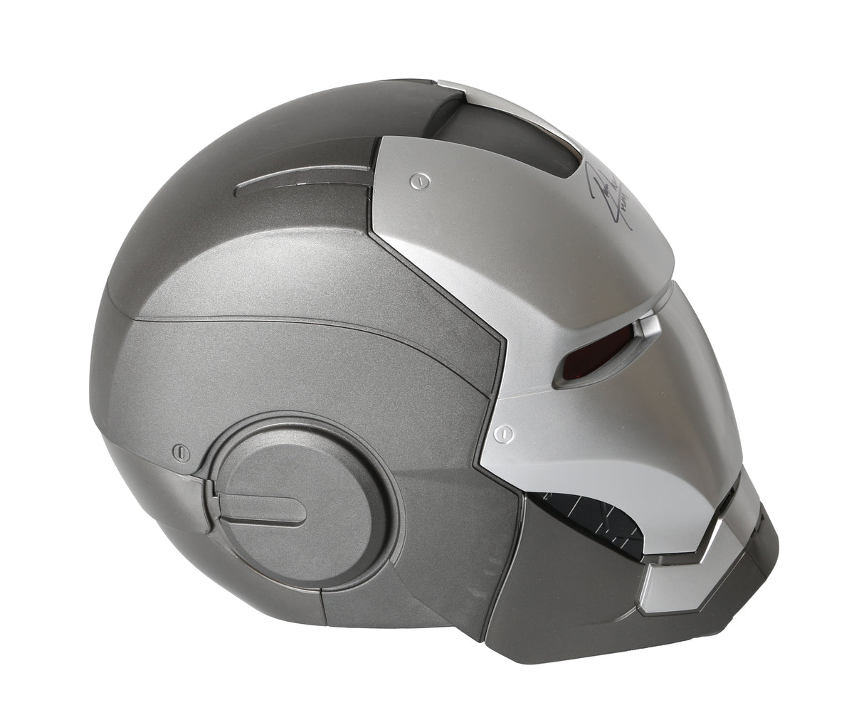 War Machine Prop Replica Hasbro Legends Series Electronic Helmet (Beck ...