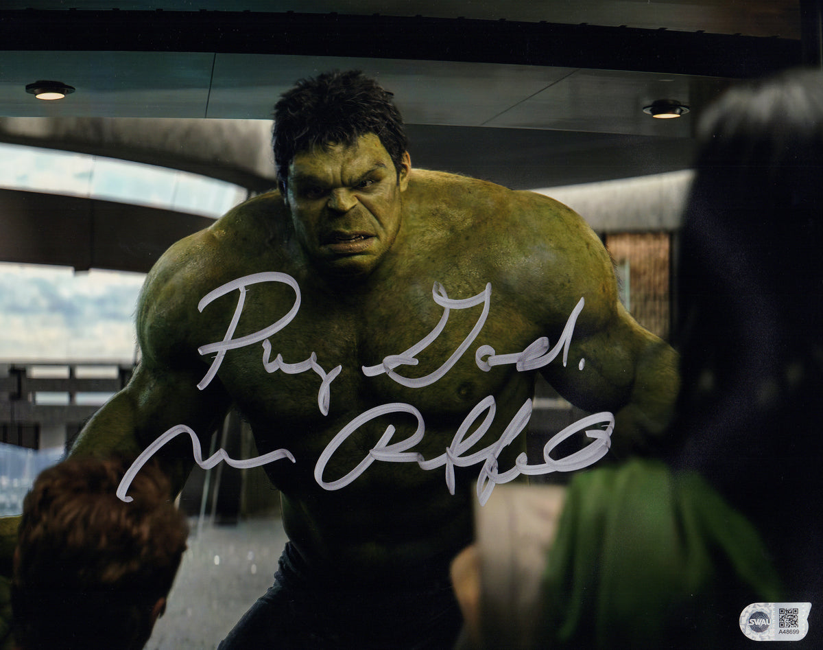 Mark Ruffalo as Hulk in The Avengers (SWAU) Signed 11x14 Photo with Qu ...