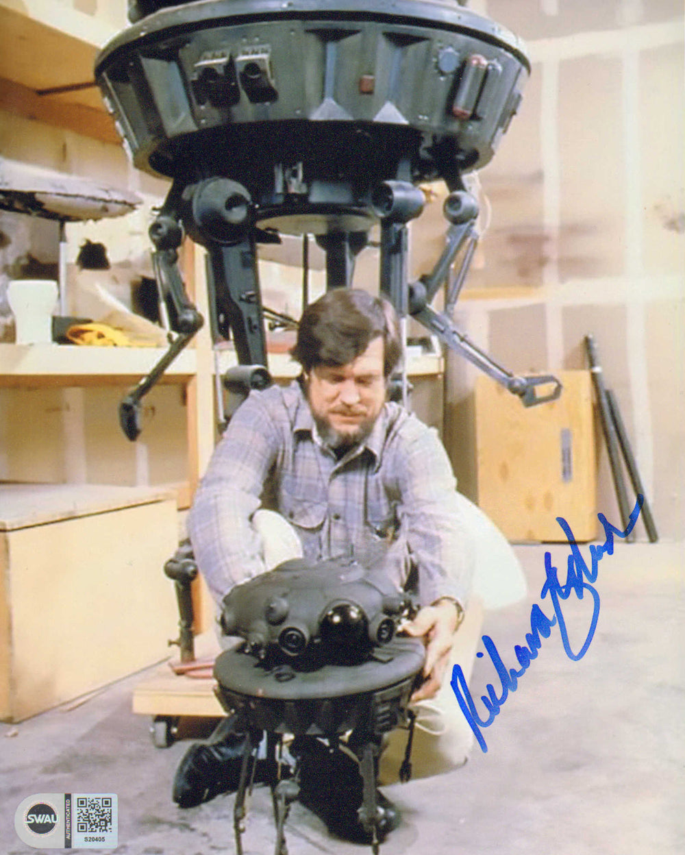 Richard Edlund with Imperial Probe Droid Model Behind the Scenes of St ...