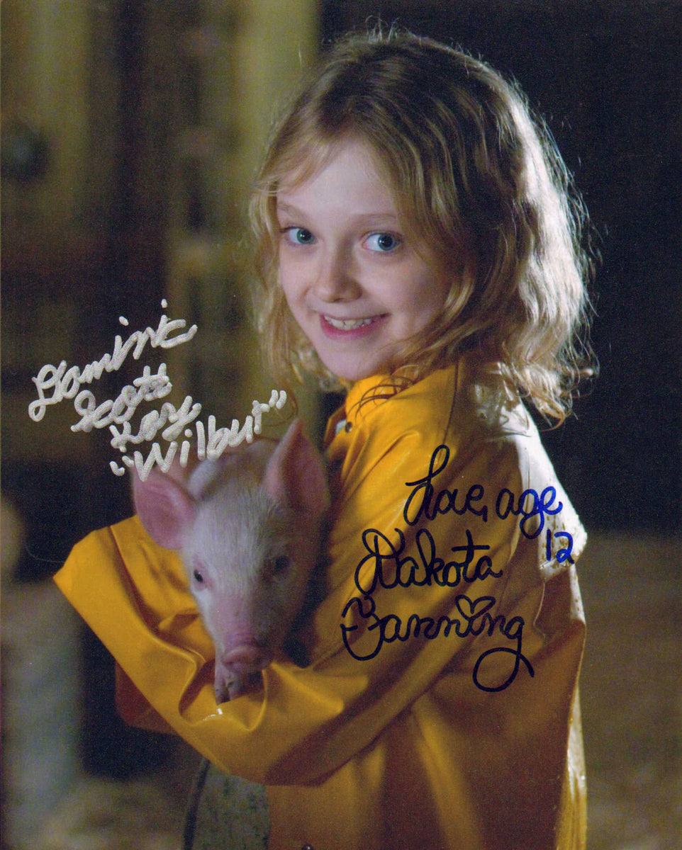 Dakota Fanning as Fern Arable & Dominic Scott Kay as Wilbur in Charlot ...