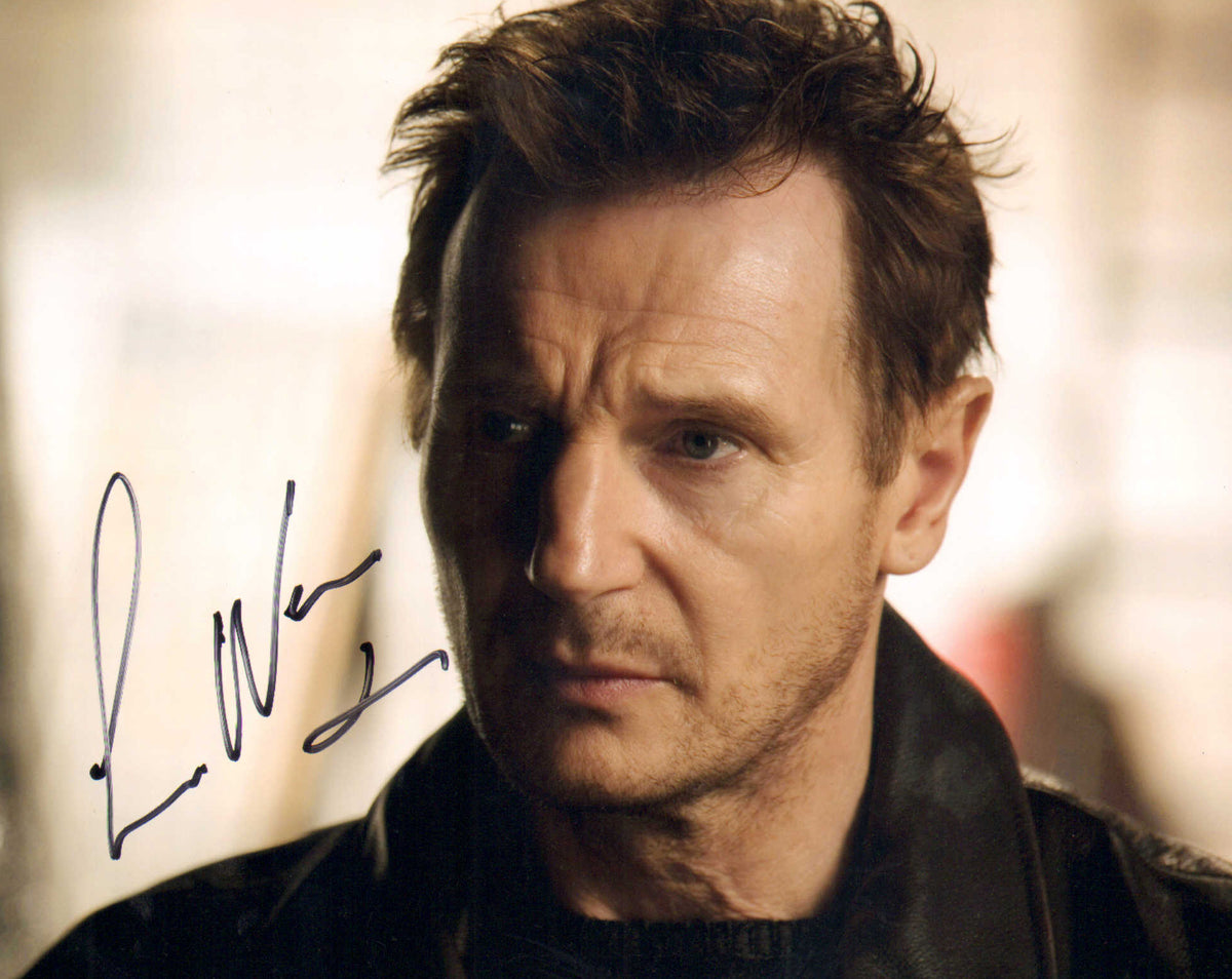 Liam Neeson as Ottaway in The Grey Signed 8x10 Photo – SWAU Auction