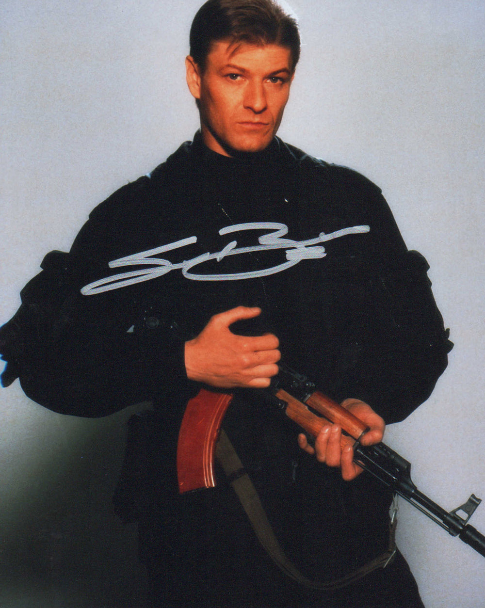 Sean Bean as Alec Trevelyan in GoldenEye Signed 8x10 Photo – SWAU Auction