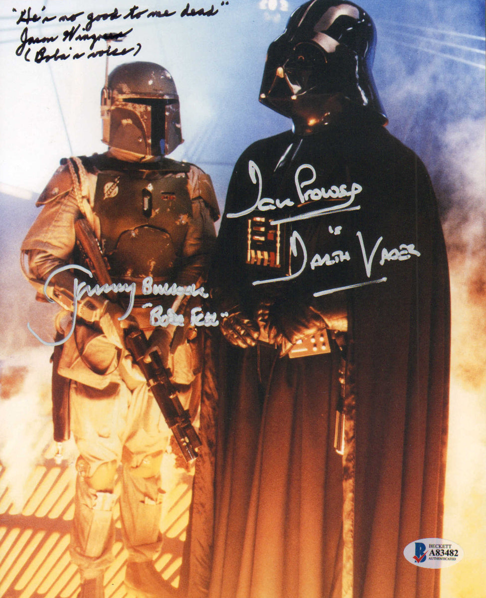 Dave Prowse as Darth Vader with Jason Wingreen & Jeremy Bulloch as Bob ...