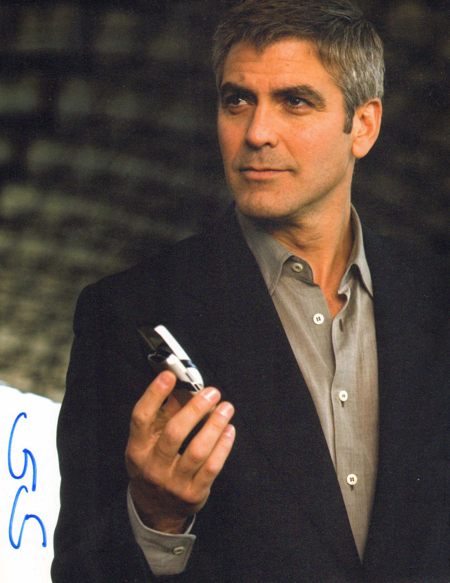 George Clooney as Danny Ocean in Ocean's Thirteen Signed 8x10 Photo ...