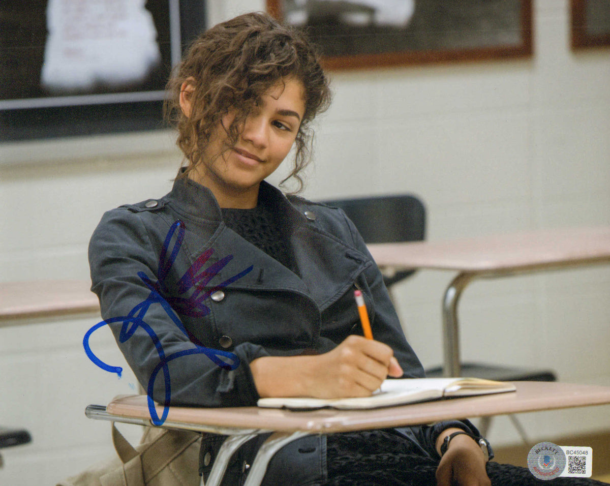 Zendaya as Michelle "MJ" Jones in Spider-Man: Homecoming (Beckett) Sig ...