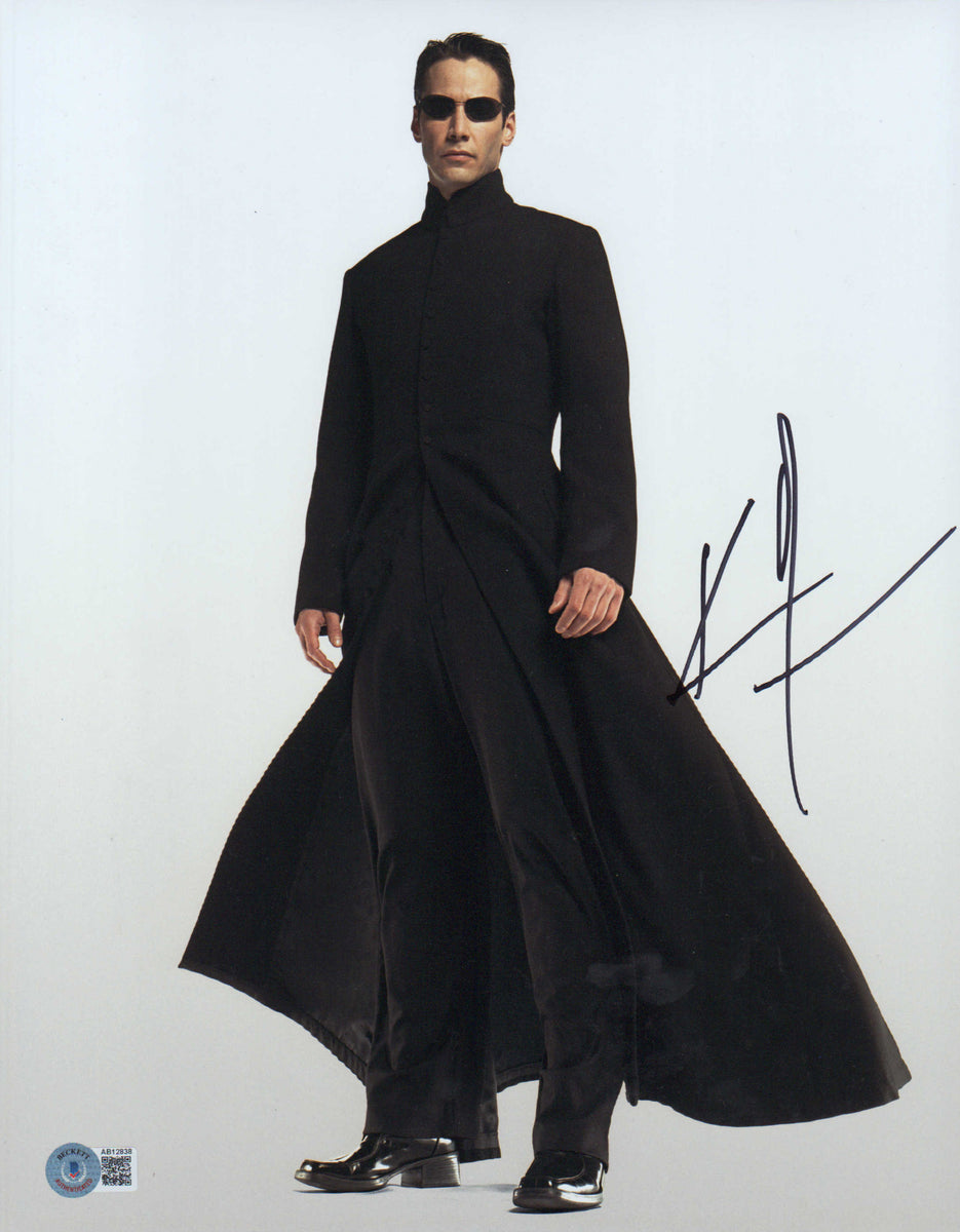Keanu Reeves as Neo in The Matrix (Beckett) Signed 11x14 Photo – SWAU ...