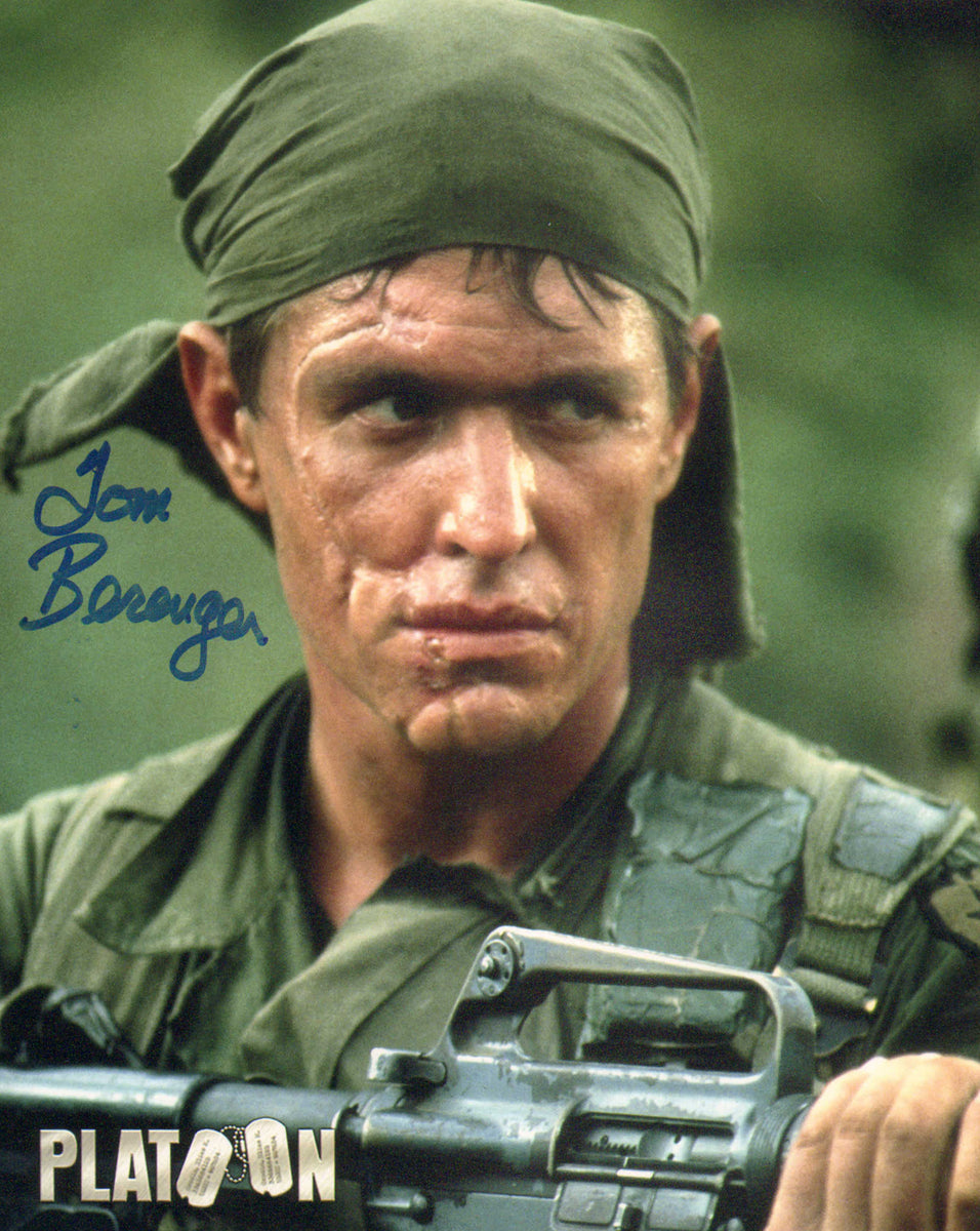 Tom Berenger as Sgt. Barnes in Platoon Signed 8x10 Photo – SWAU Auction