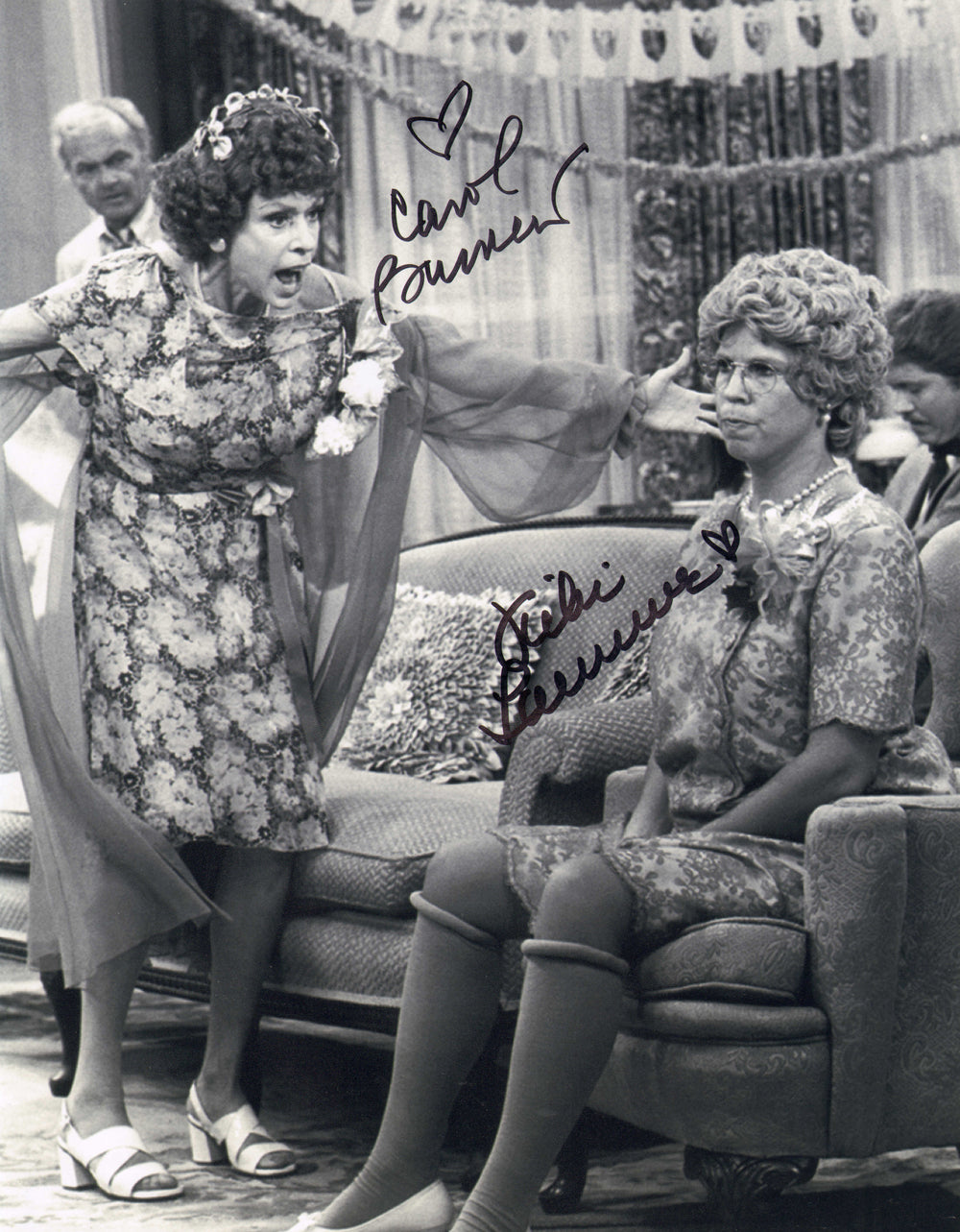 Carol Burnett as Eunice Harper Higgins & Vicki Lawrence as Thelma Harp ...