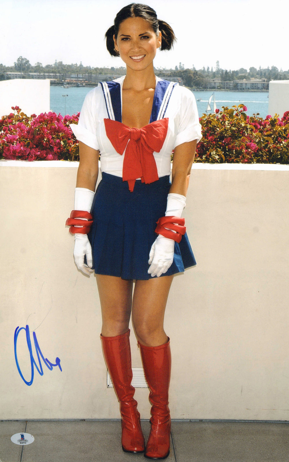 Olivia Munn from X-Men: Apocalypse, G4, & The Predator Cosplaying as S ...