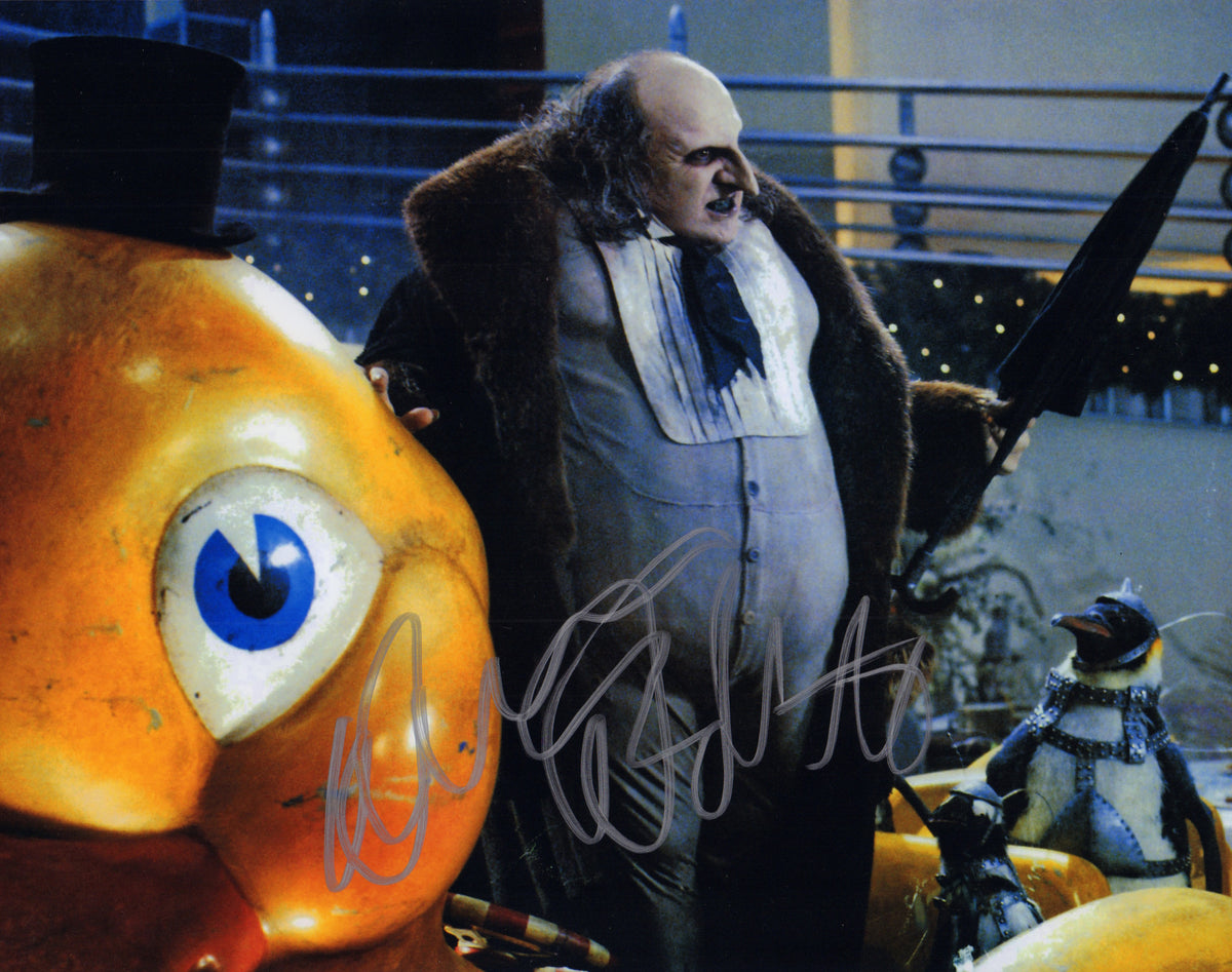 Danny DeVito as Oswald Cobblepot / The Penguin in Batman Returns Signe ...